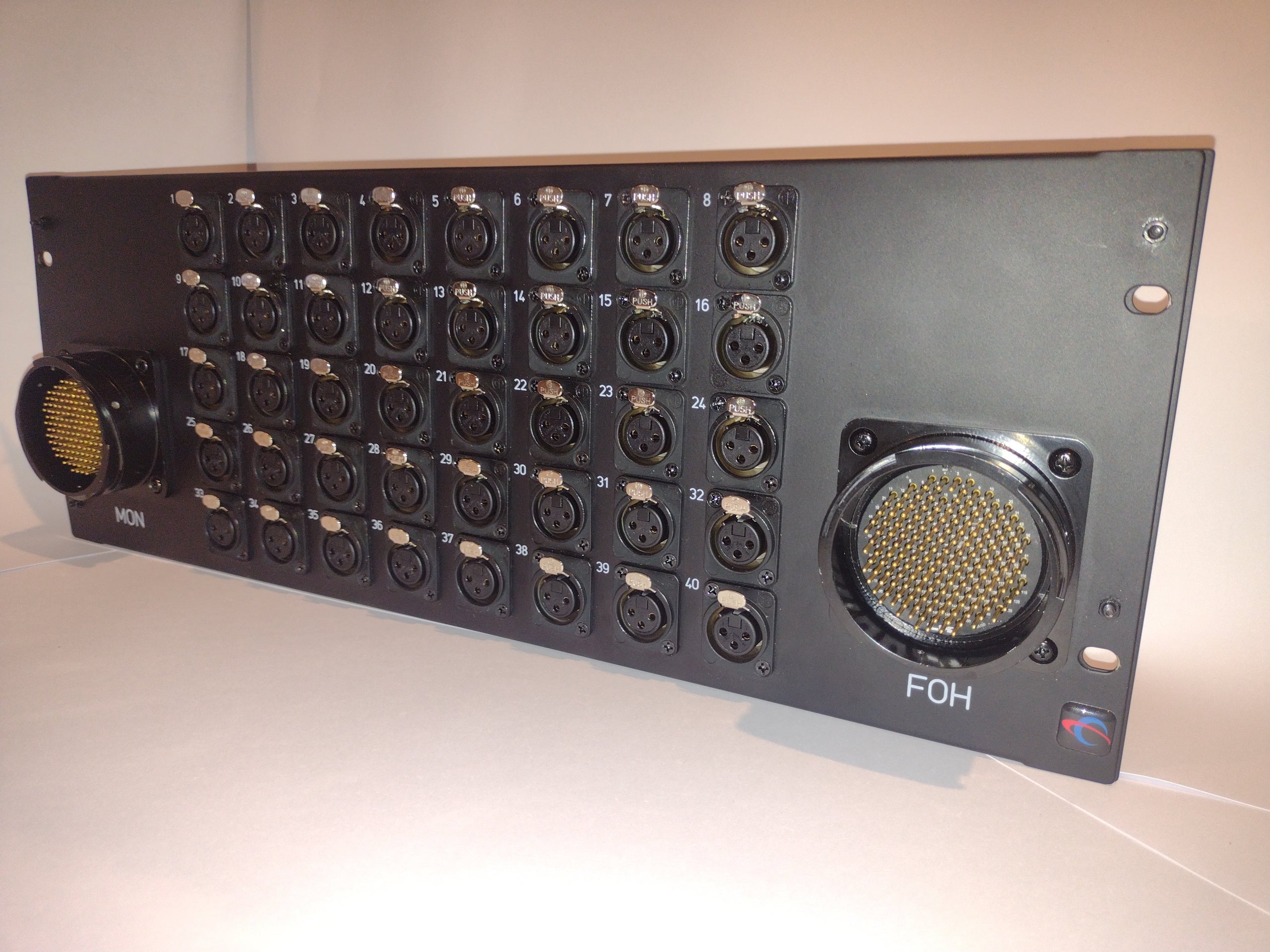 ESH Audio - 3ru or 4ru - 40 Channel Stagebox with Monitor Split ...