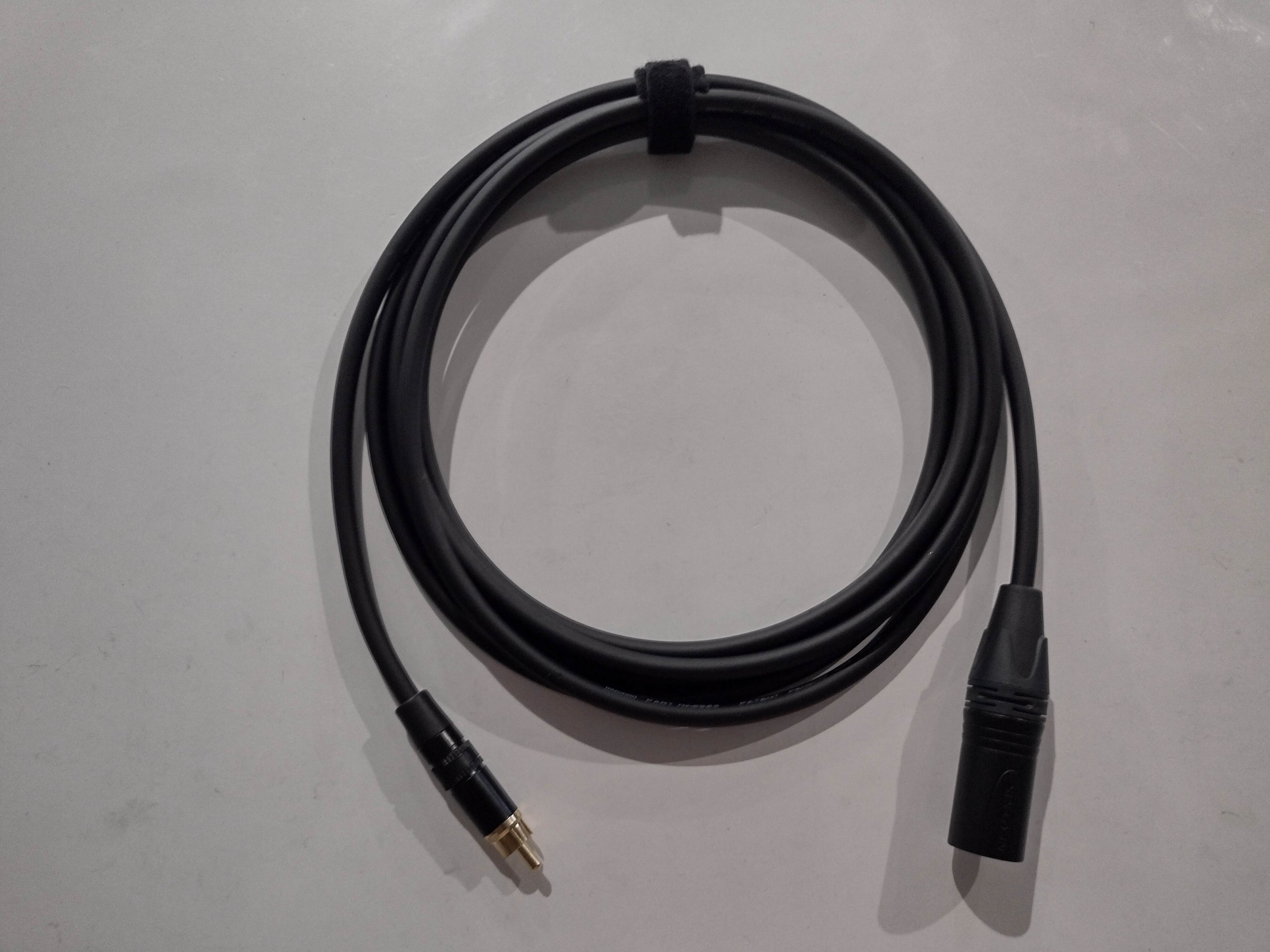 ESH Audio - RCA-XLR Cable - Mogami 2549 - Neutrik Connectors - choose your length! | ESH Audio